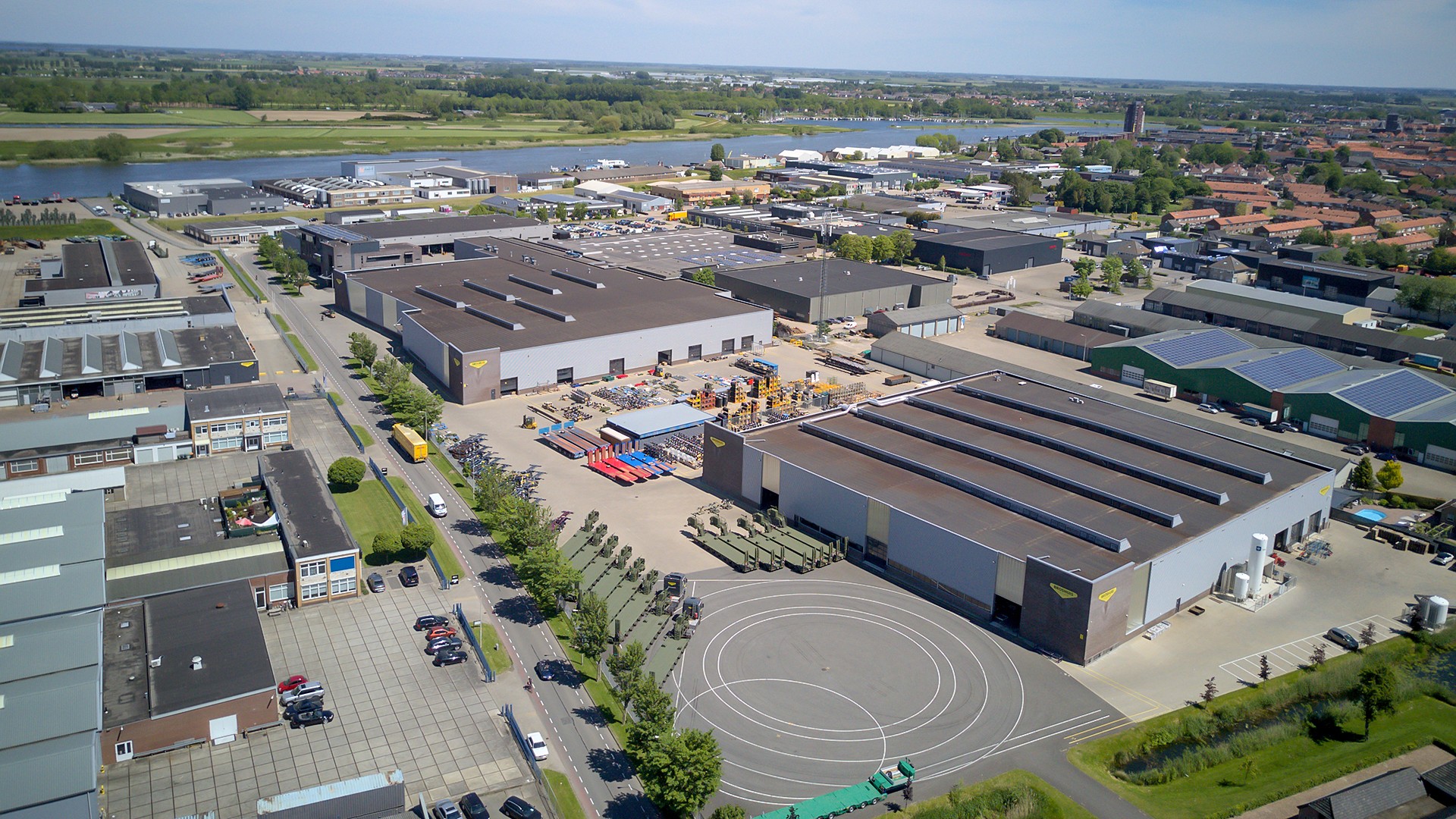 Broshuis B.V. | Études de cas | Ultimo EAM